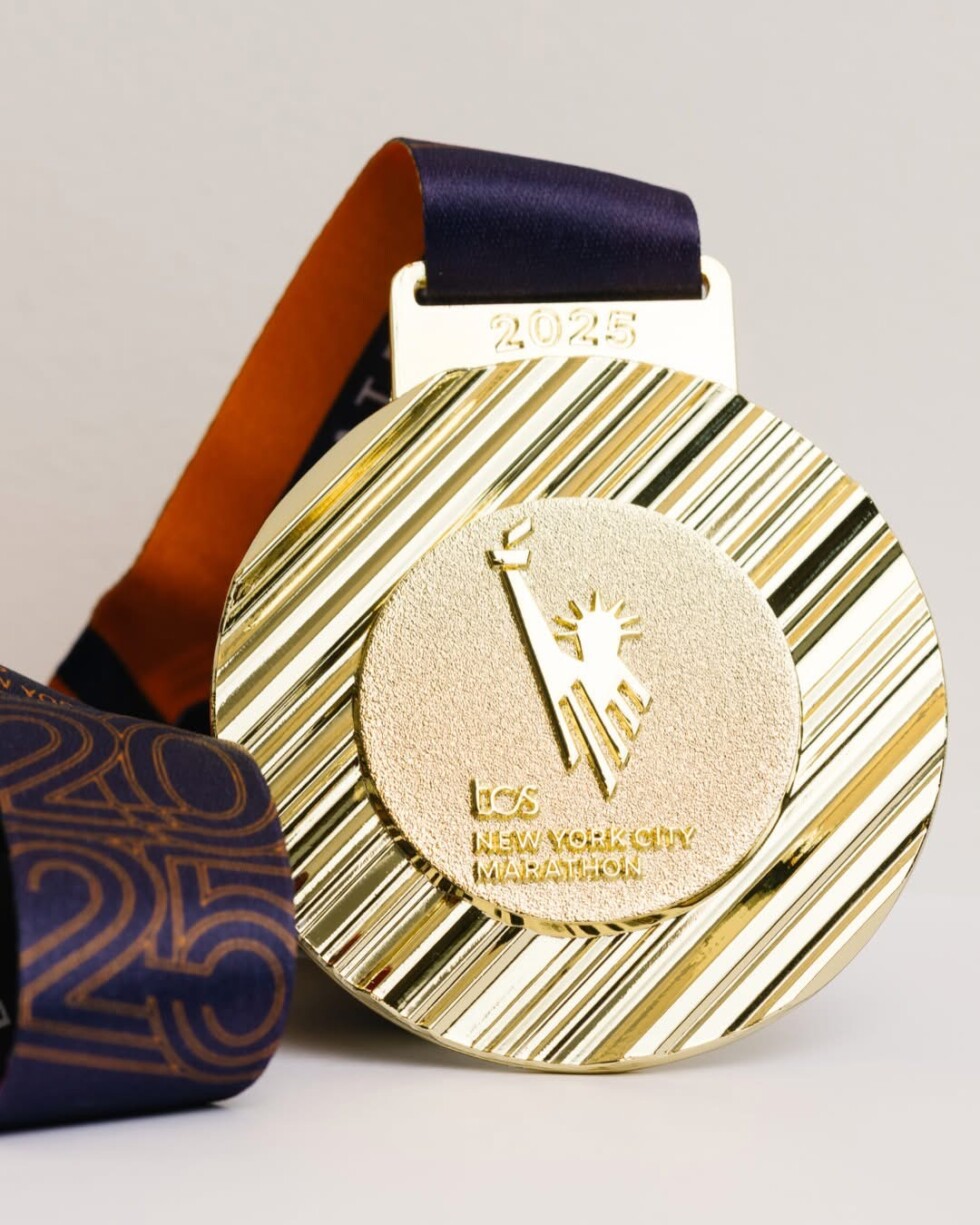 New York City Marathon 2025 – Finisher Medal! - World Marathoner